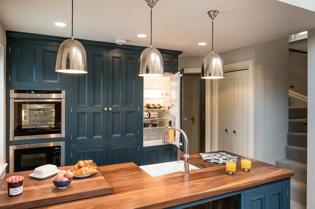 Pint-sized & perfect kitchen! - Traditional - Kitchen - Other - by Hill ...