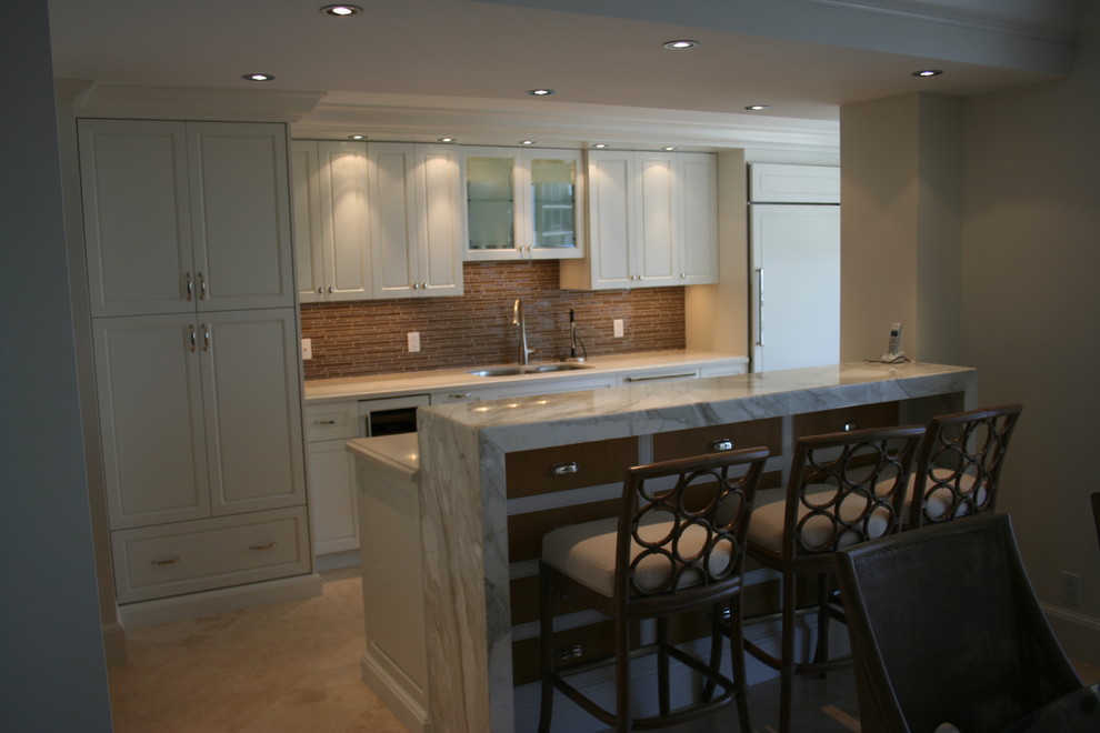 Plaza East and South - Contemporary - Kitchen - Miami - by Amazon ...