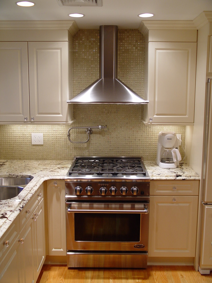 Pleasantly Small - Transitional - Kitchen - Boston - by Kitchen Center ...