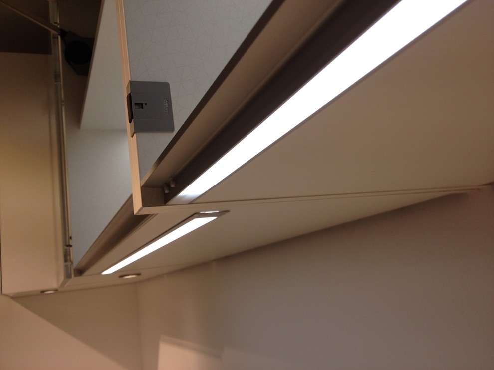 Poggenpohl Interior Logo Print and LED under cabinet lighting ...