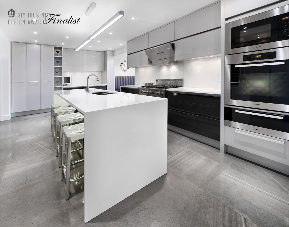 Polished Perfection Kitchen - Modern - Kitchen - Ottawa - by Irpinia ...