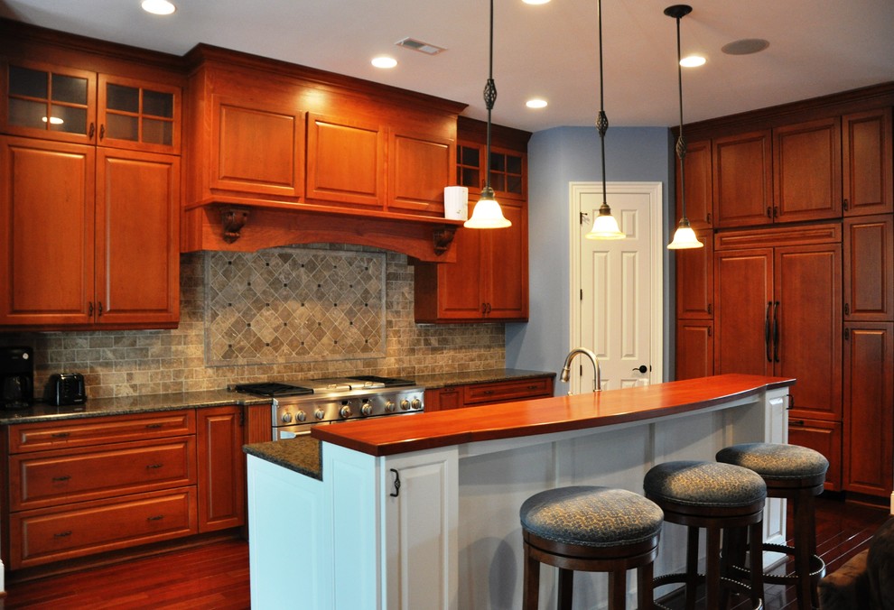 Porters Neck Plantation: The Somerset Plan - Traditional - Kitchen ...
