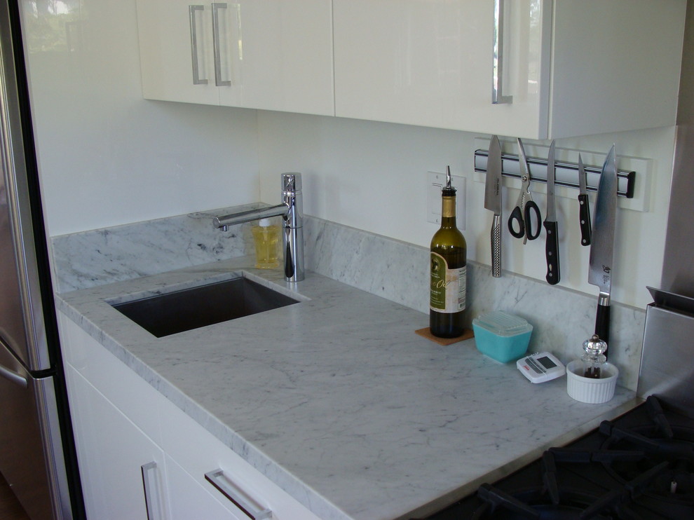 Prep Sink near the Range - Modern - Kitchen - San Francisco - by SJ&J ...