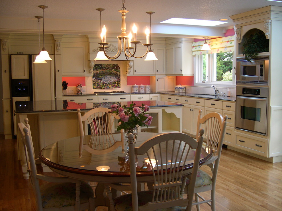 Pretty Porch - kitchen bump out - Traditional - Kitchen - Portland - by ...