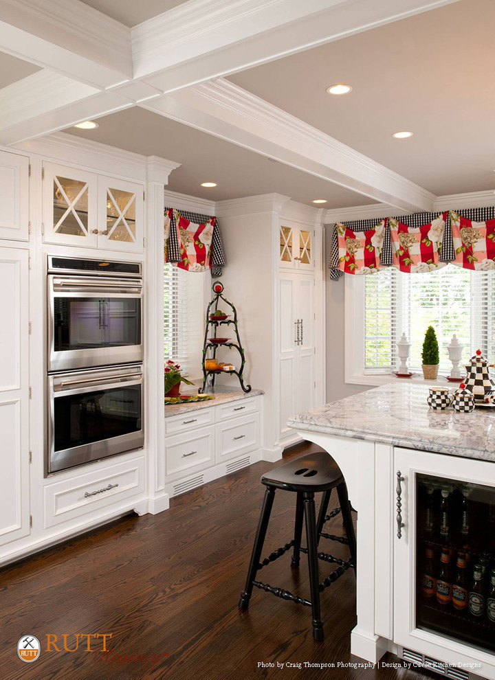 Pristine Traditional Pittsburgh Kitchen - Traditional - Kitchen - Other ...