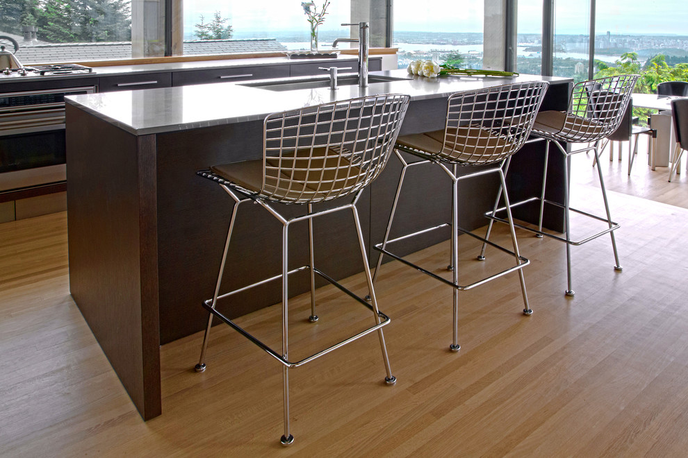 Private Residence, British Properties - Contemporary - Kitchen ...