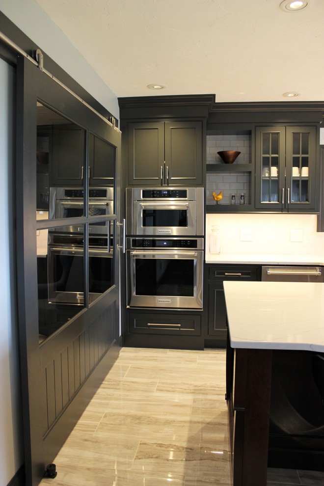 Quad Cities, IL The Lower Level Kitchenette of Your Dreams ...