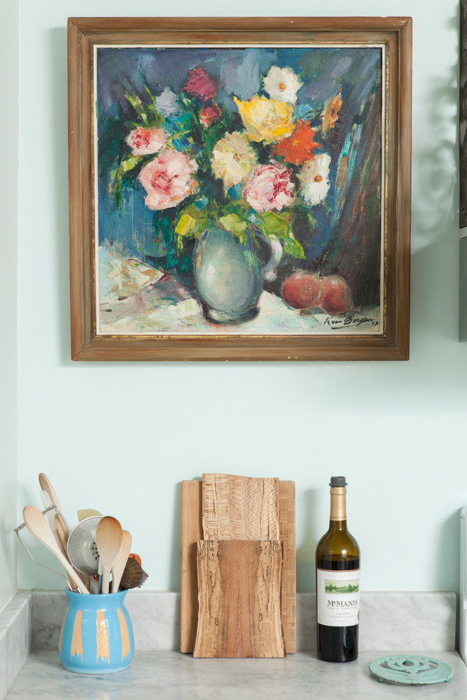 Quaint Cottage - Traditional - Kitchen - Wilmington - by En Vie ...