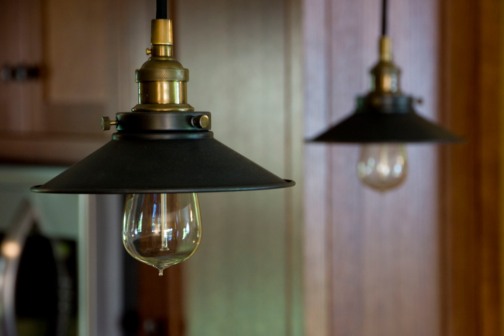 Quarter Sawn Inset Oak Kitchen - Craftsman - Kitchen - Other - by Mauk ...