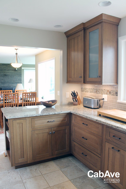 Quarter Sawn Oak Kitchen with Matching Bar Area - Kitchen - New York ...