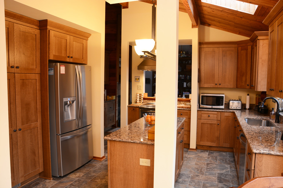 Quarter Sawn White Oak - Mesquite - Shaker Medium - Kitchen - Chicago ...
