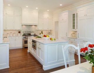 Queen Anne Revival - Traditional - Kitchen - DC Metro - by Jones & Boer ...
