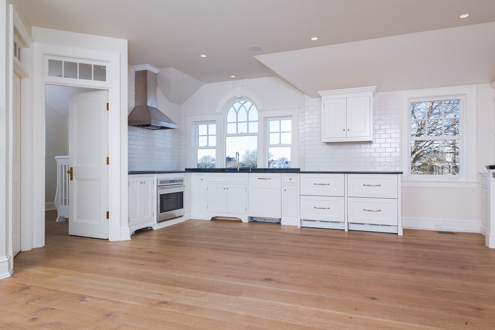 Queen Anne Shingle Style Beach House - Beach Style - Kitchen - Los ...