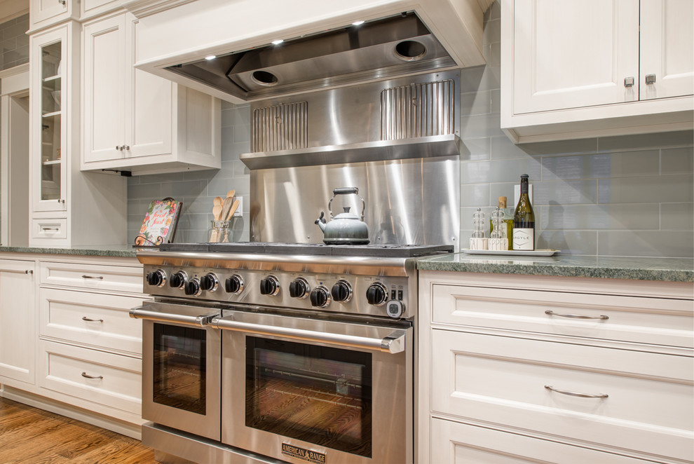 Queen Anne Traditional Kitchen and Dining - Traditional - Kitchen ...