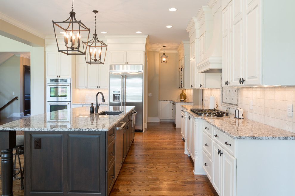 Queen Annes lace full overlay kitchen (larsen) - Modern - Kitchen ...