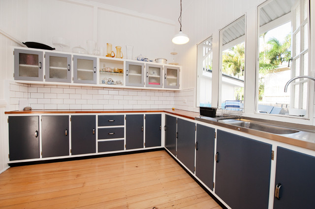 Queensland Californian bungalow Restoration & Extension - Kitchen ...