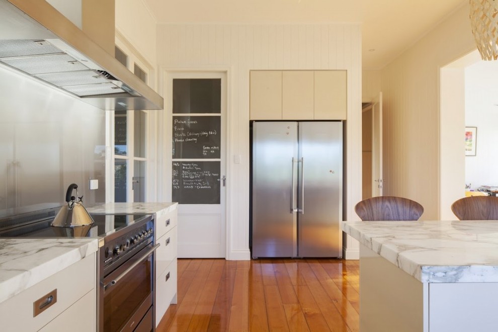 Queenslander House - Kitchen - Contemporary - Kitchen - Brisbane - by ...