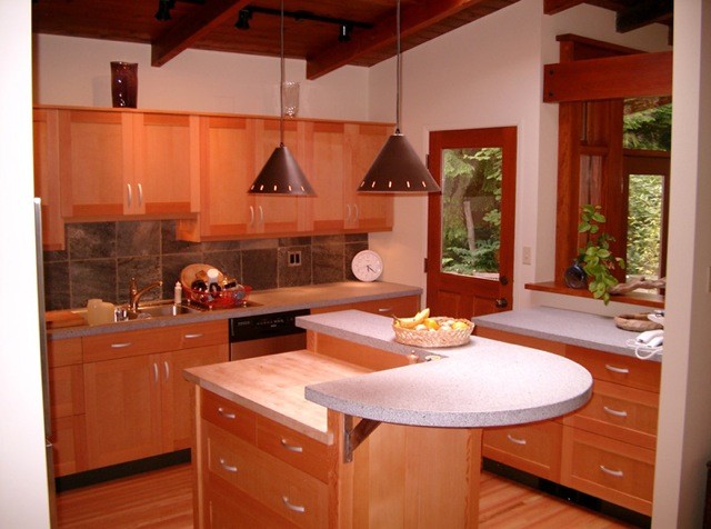 Ralph's KItchen - Traditional - Kitchen - Vancouver - by Quantum Construction Ltd. | Houzz