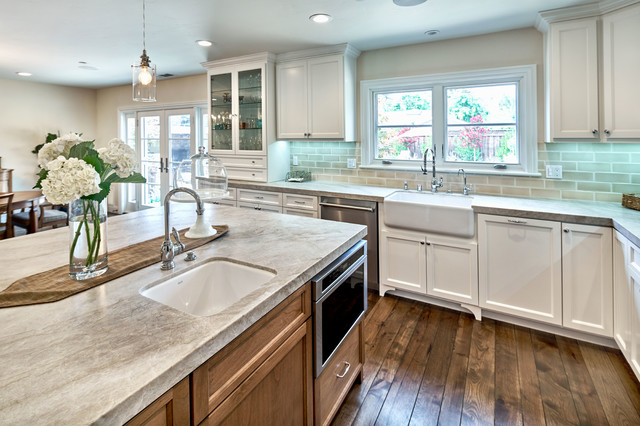 Ranch Style Home Traditional Kitchen