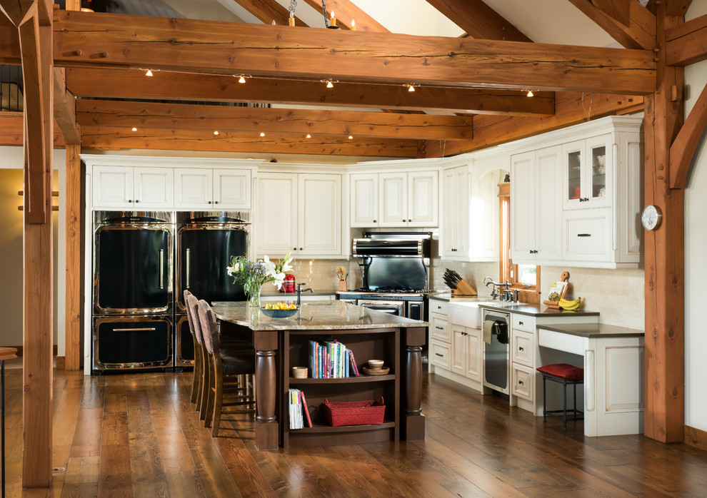 Ranch Timber Frame Home in Alberta - Kitchen - Farmhouse - Kitchen ...