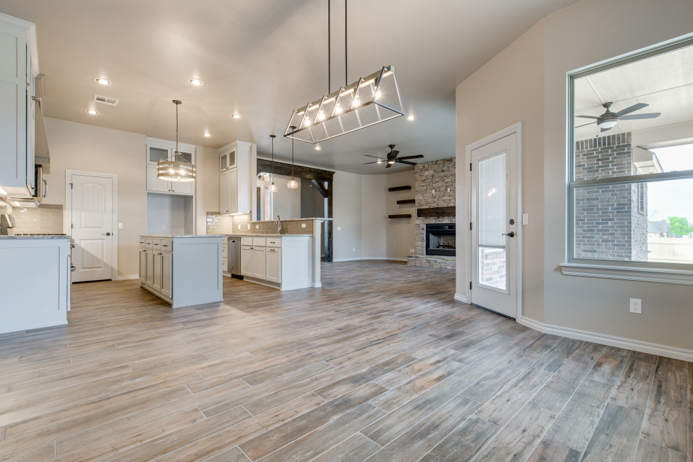 Raywood Manor - Craftsman - Kitchen - Oklahoma City - by RAYWOOD HOMES ...