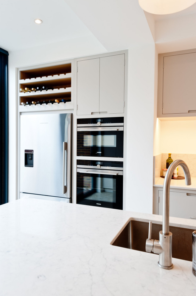Rear Extension - Grey Handleless Kitchen - Contemporary - Kitchen ...