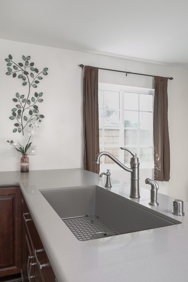 Reborn Cabinets Kitchen Remodel With Wellborn Cabinets - Contemporary ...