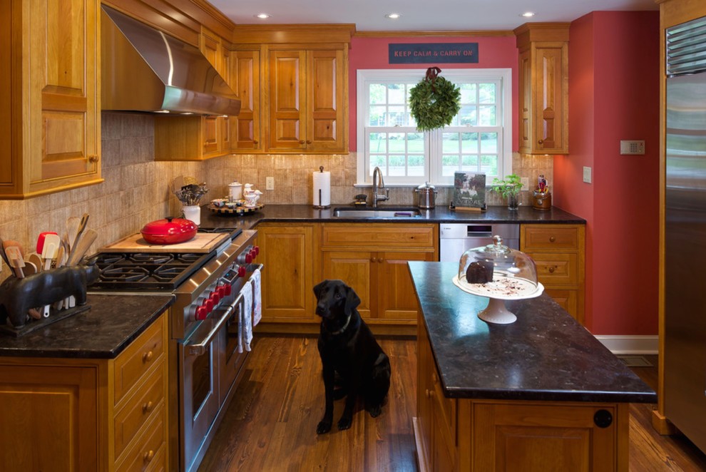 Red Country Kitchen ft. Proline PLJW 109 - Traditional - Kitchen ...