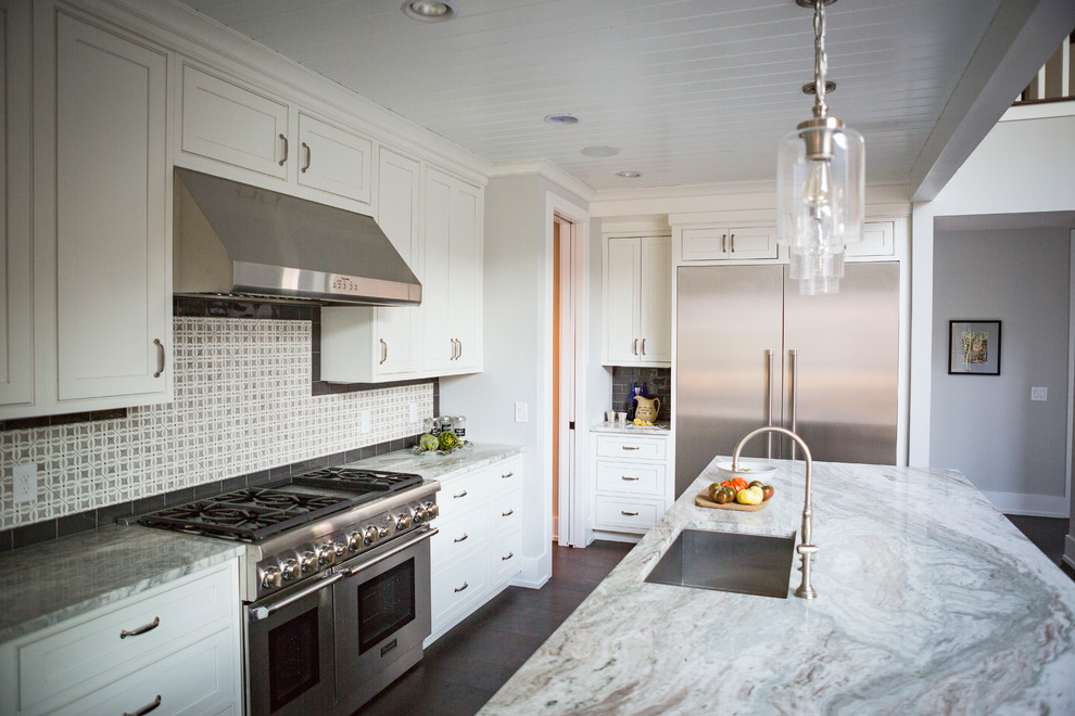 Remington Residence - Farmhouse - Kitchen - Cincinnati - by Drawing ...