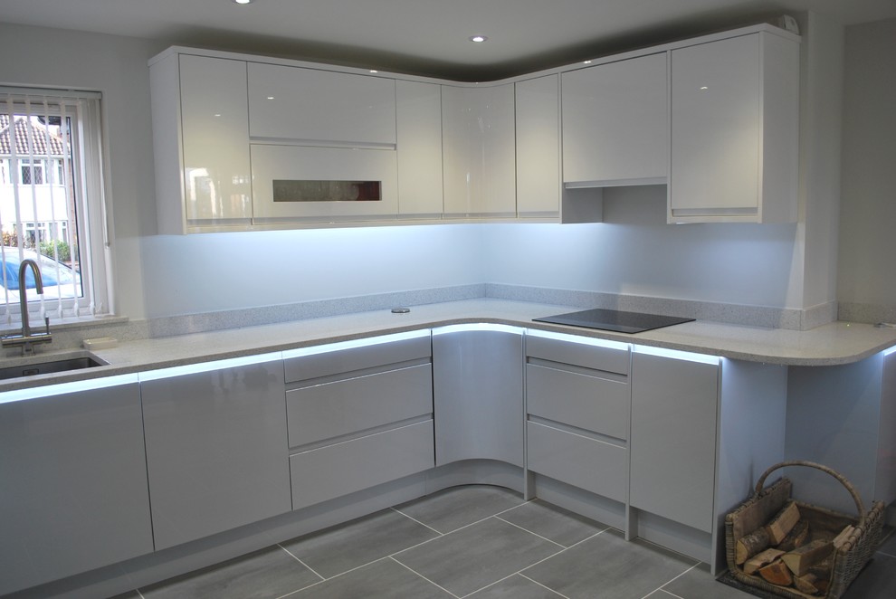 Remo kitchen - modern slab door - Contemporain - Cuisine - Midlands de ...