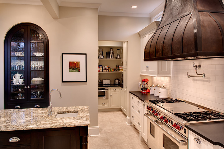 Renaissance Design & Renovation - Traditional - Kitchen - Milwaukee ...
