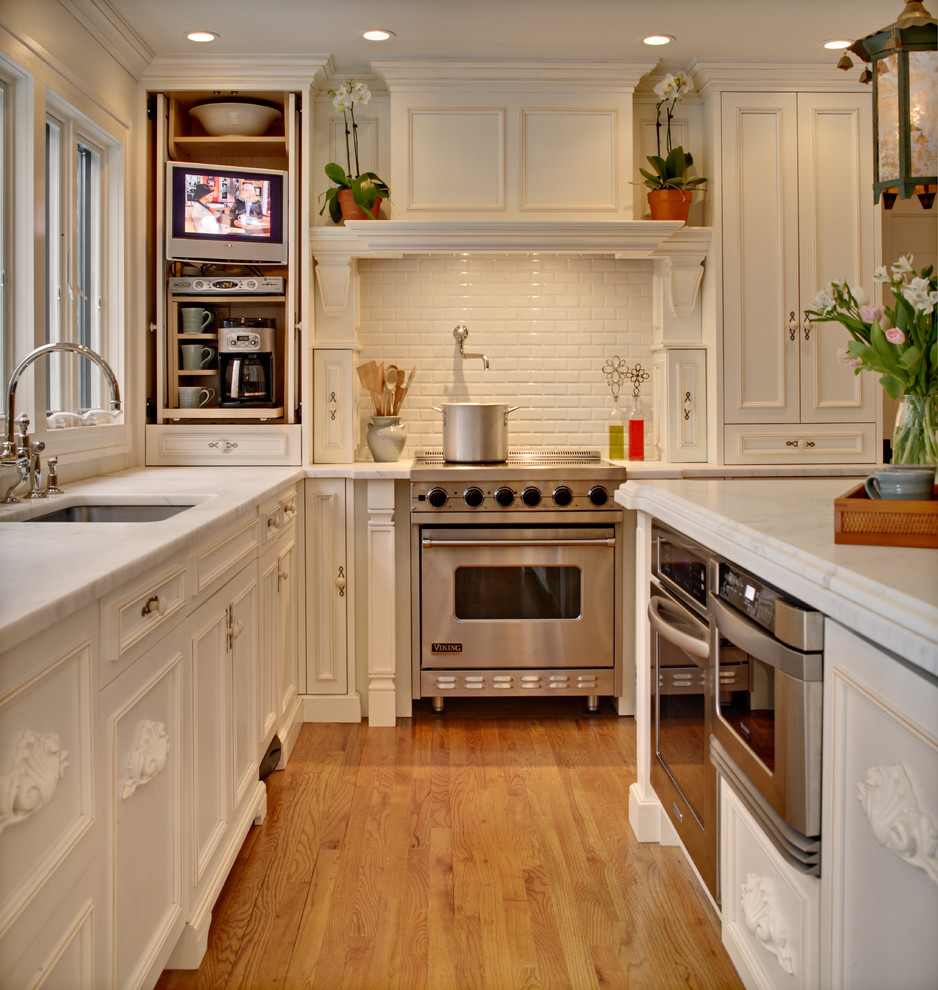 Residential - Traditional - Kitchen - New York - by Alicia Shearer ...