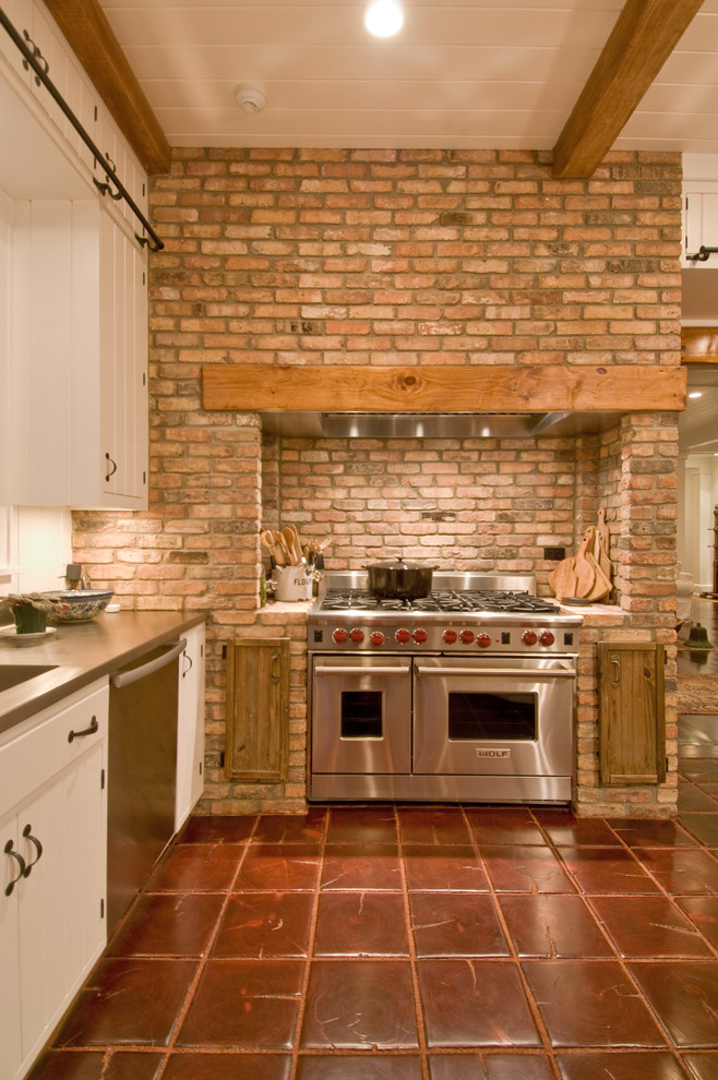 Retro Rustic Kitchen - Montagne - Cuisine - New York - par Hamptons ...