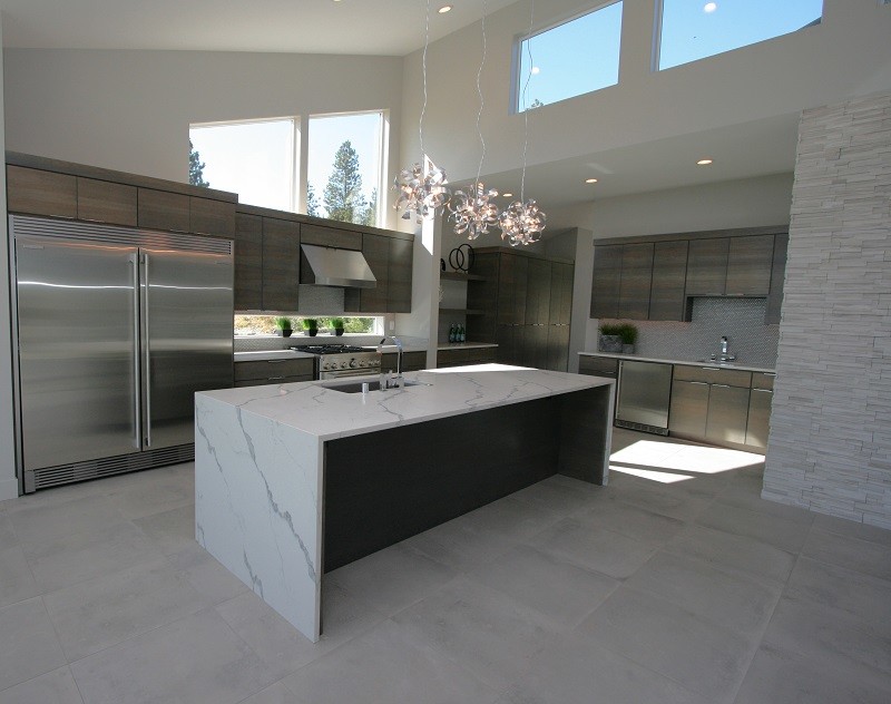 Ridge at Hangman Dramatic View Rancher - Contemporary - Kitchen ...