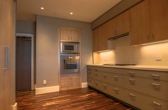 Ritz Carlton - Modern - Kitchen - Los Angeles - by The Wood Wizard | Houzz