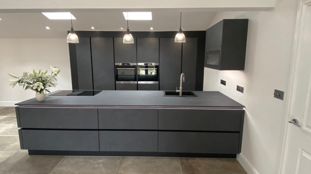 Riva Concrete Slate Grey True Handle-less kitchen with large island ...