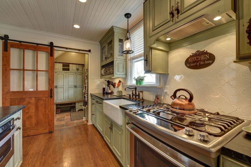 Rocky River - Traditional - Kitchen - Cleveland - by Harlequin Design ...