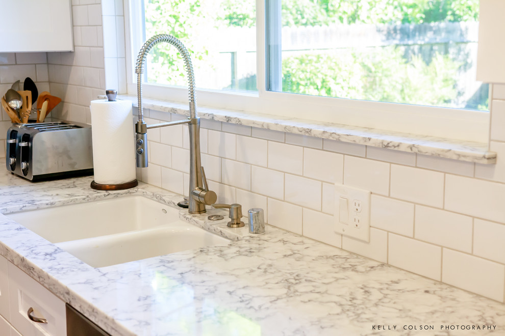 Rococo Countertop - Modern - Kitchen - Sacramento - by Kitchen Mart | Houzz