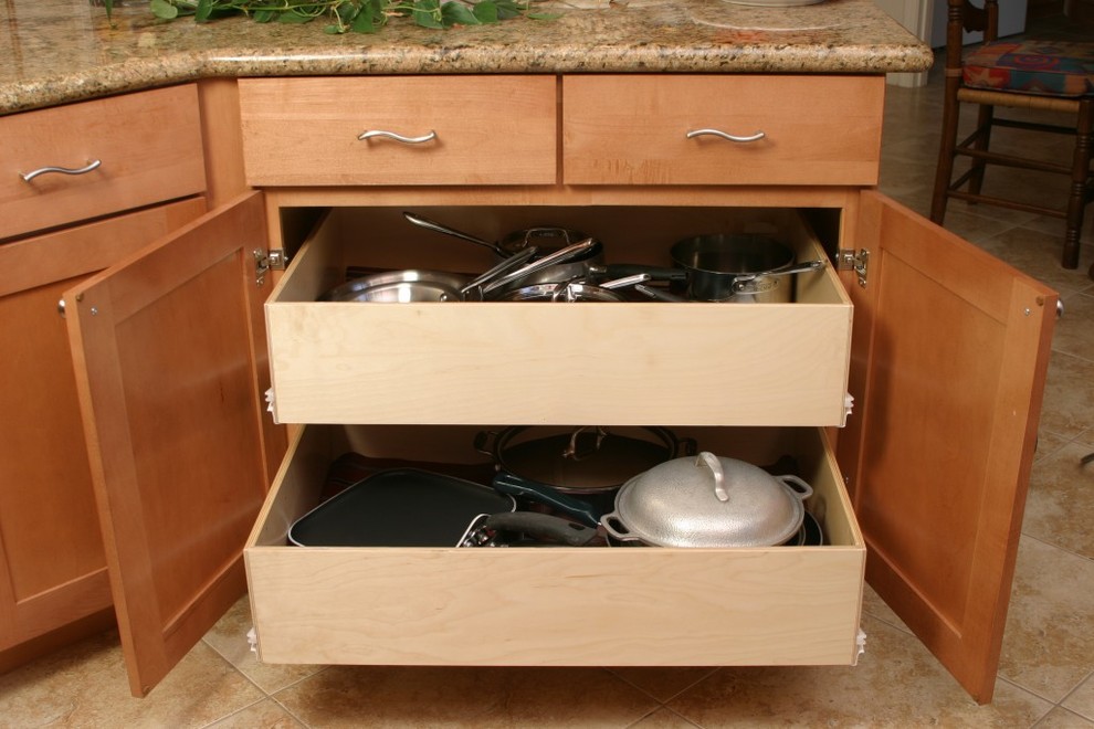 Roll-Out Shelves - Traditional - Kitchen - Austin - by Shelf Confident ...
