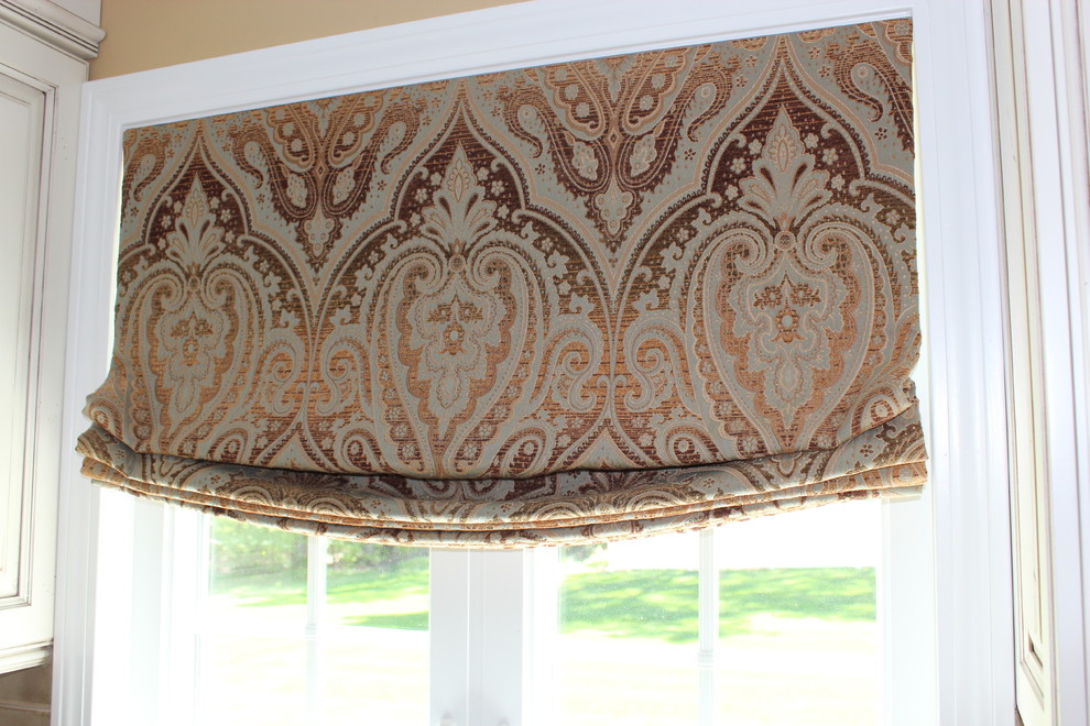 Roman Shades - Traditional - Kitchen - Bridgeport - by Mitchell Designs ...