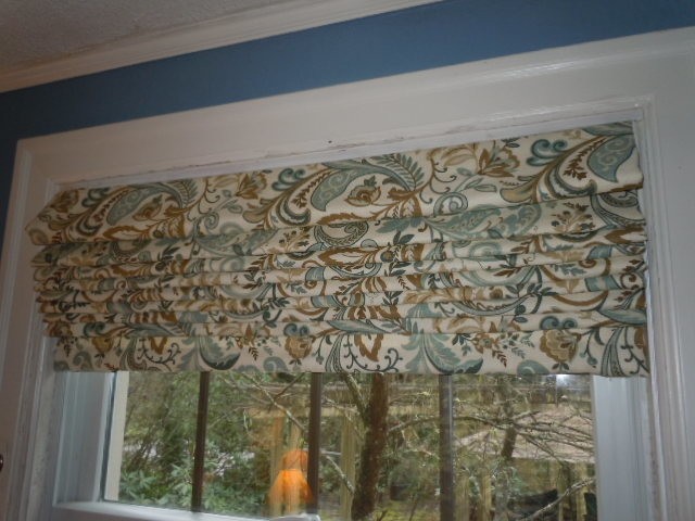Roman Shades - Classique - Cuisine - Seattle - par Seattle Design ...