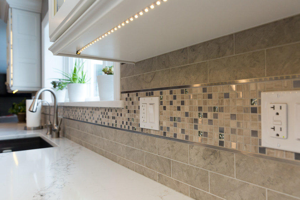 Roselle Kitchen & Dining Room Remodel - Modern - Kitchen - Chicago - by ...