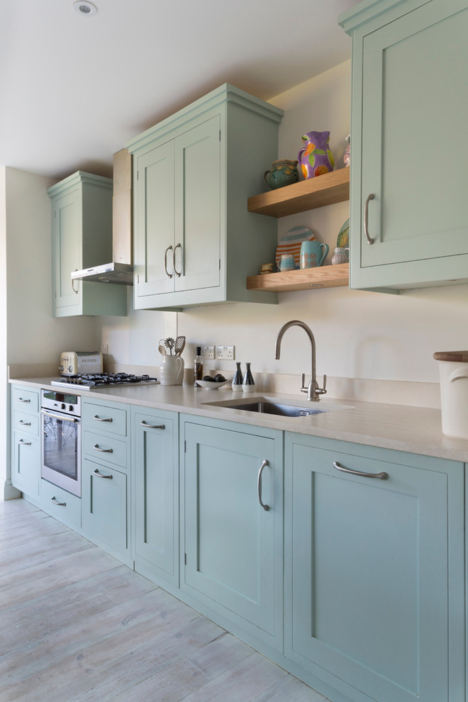 Roundhouse Classic bespoke kitchens - Farmhouse - Kitchen - London - by ...