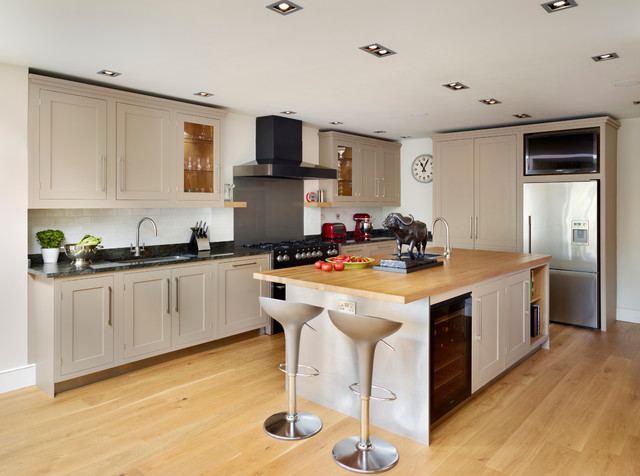 Roundhouse Classic kitchens - Contemporary - Kitchen - London - by ...