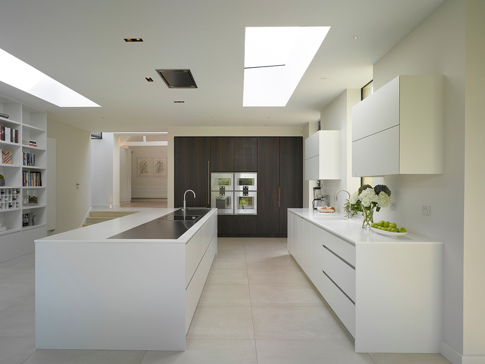 Roundhouse contemporary kitchens - Modern - Kitchen - London - by ...