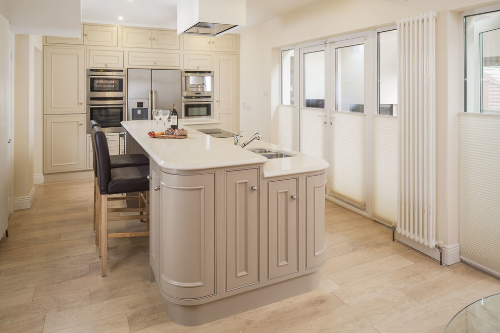 Royal Collection - Transitional - Kitchen - Dublin - by Jonathan ...