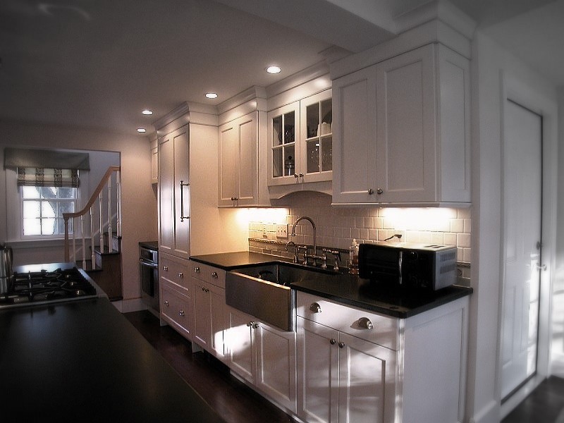 Rumford - Traditional - Kitchen - Providence - by Red House Design ...