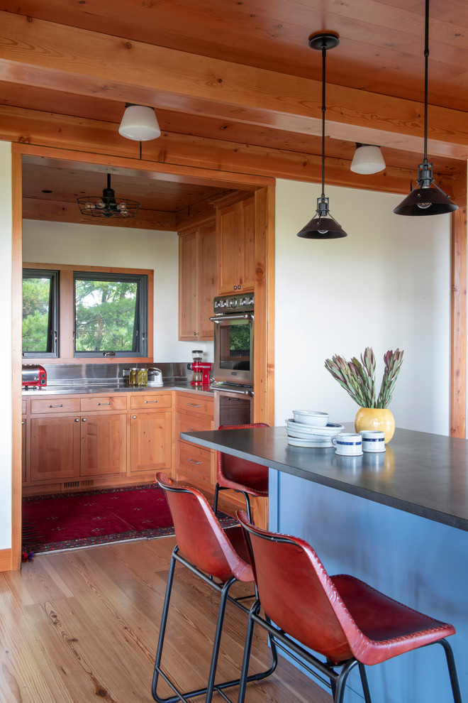Rural Retreat - Rustic - Kitchen - Minneapolis - by Rehkamp Larson ...