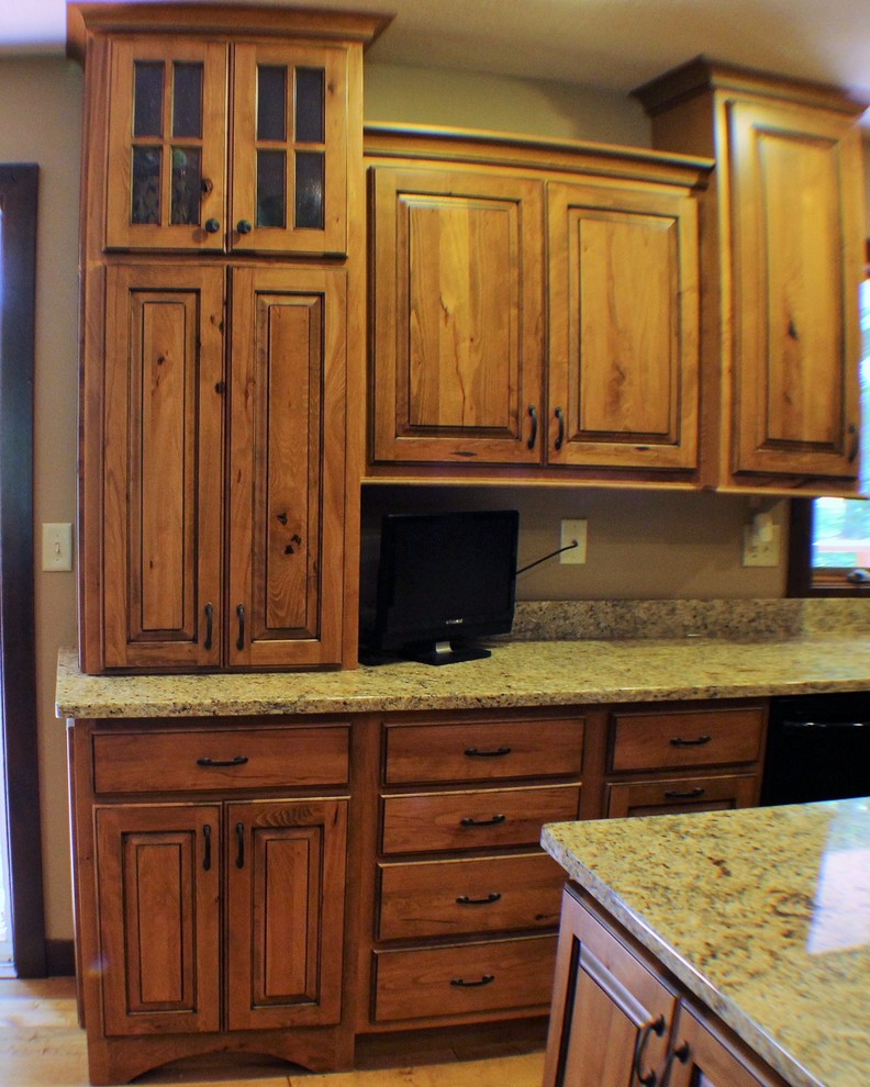 Rustic Beech in Cinnamon Stain with Black Glaze - Traditional - Kitchen ...
