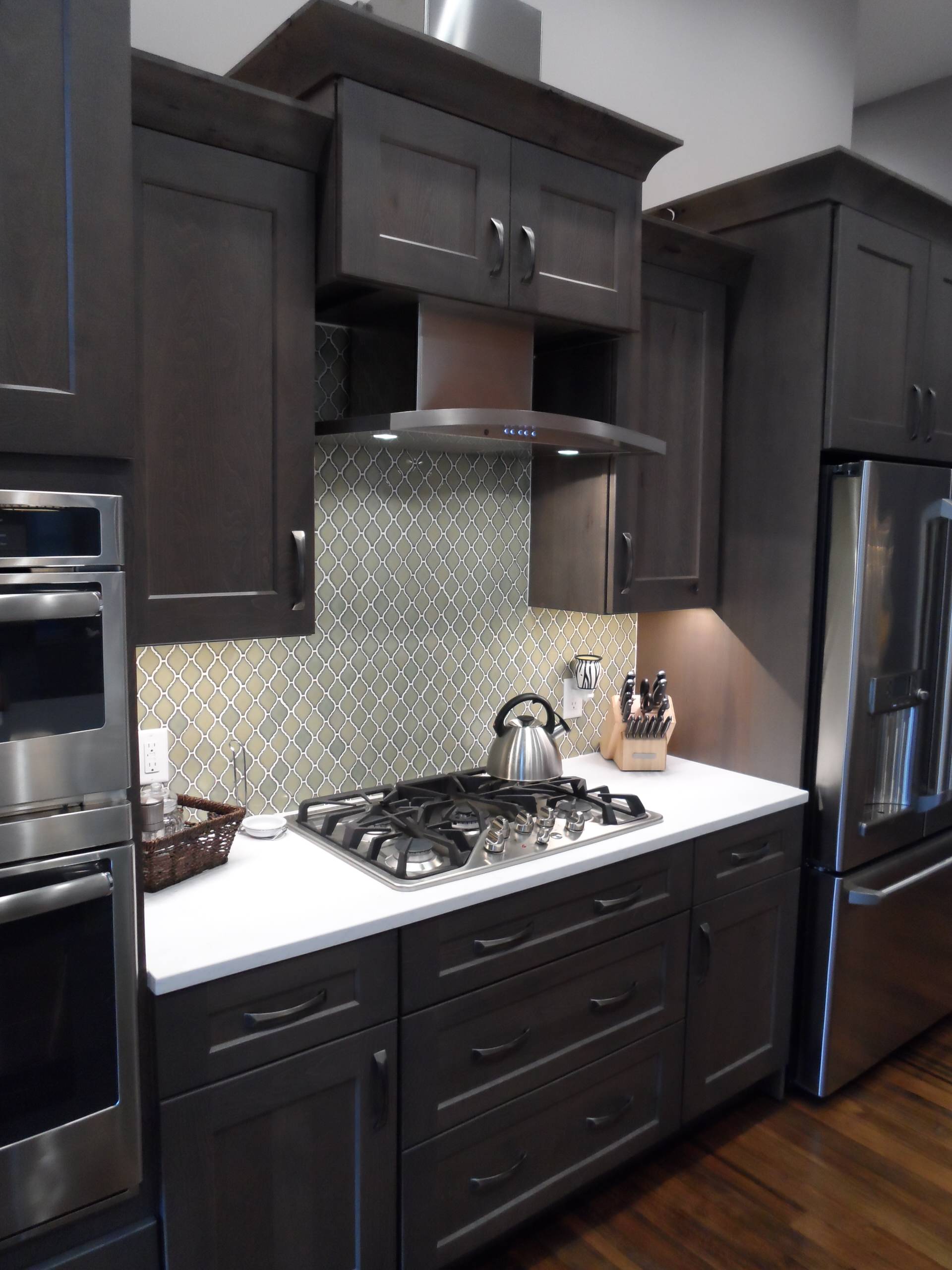 Staggered Kitchen Cabinets